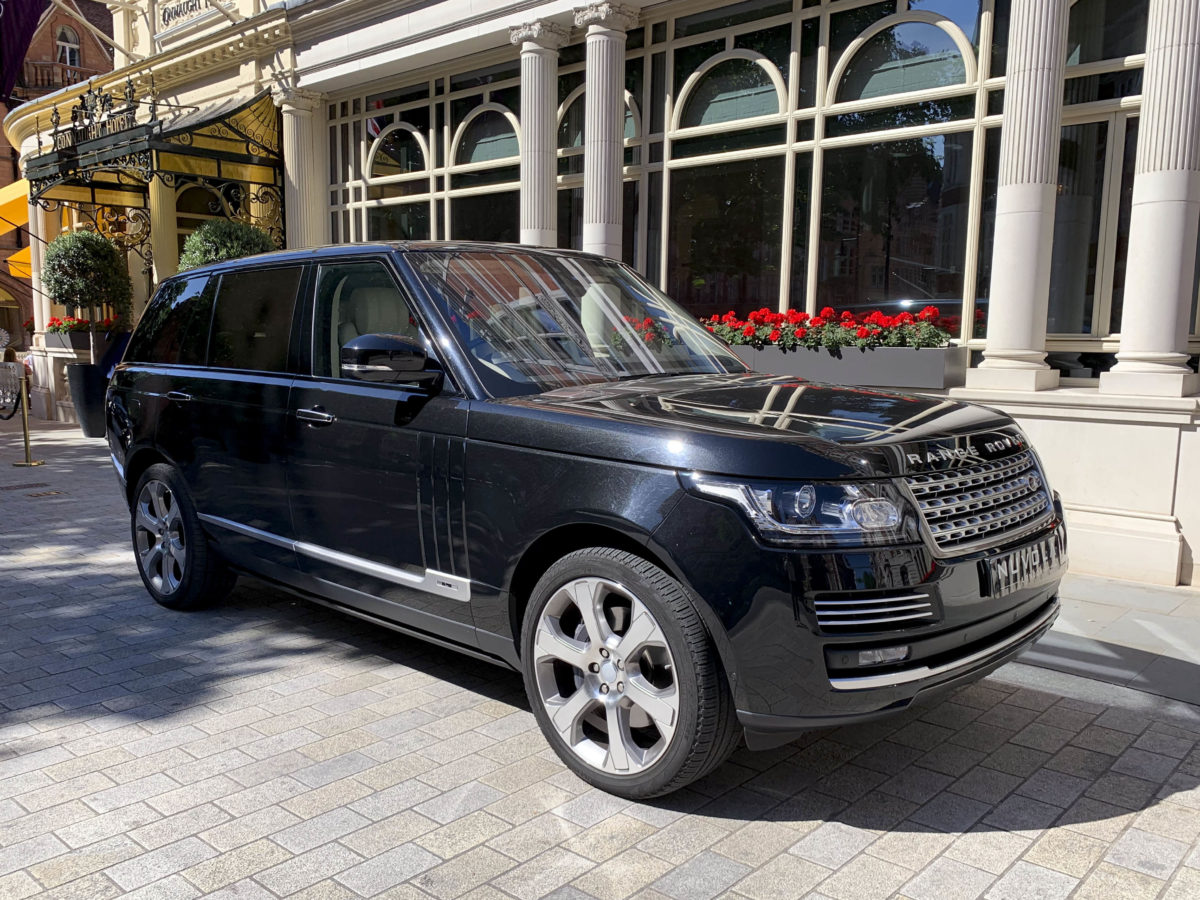 Range Rover Autobiography 4.4 SD V8 LWB 5dr SUV - NUVOLA LONDON